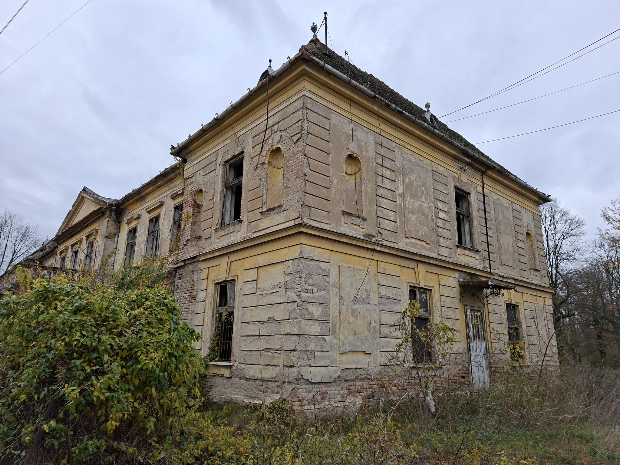 Kažu ulaz zabranjen! Ukleti dvorac bez vrata - Dobro Jutro